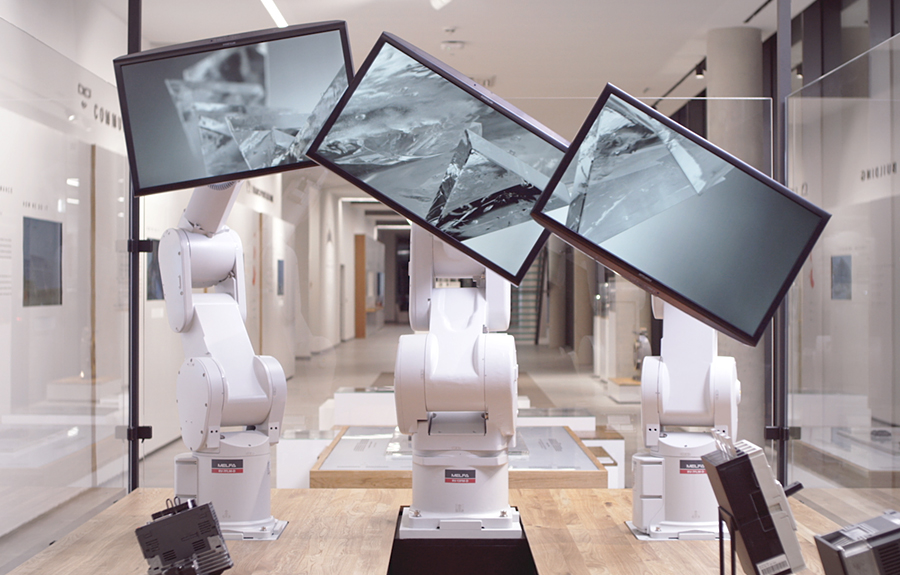 THREEBOTS | Interactive Robotics Exhibit - The FWA